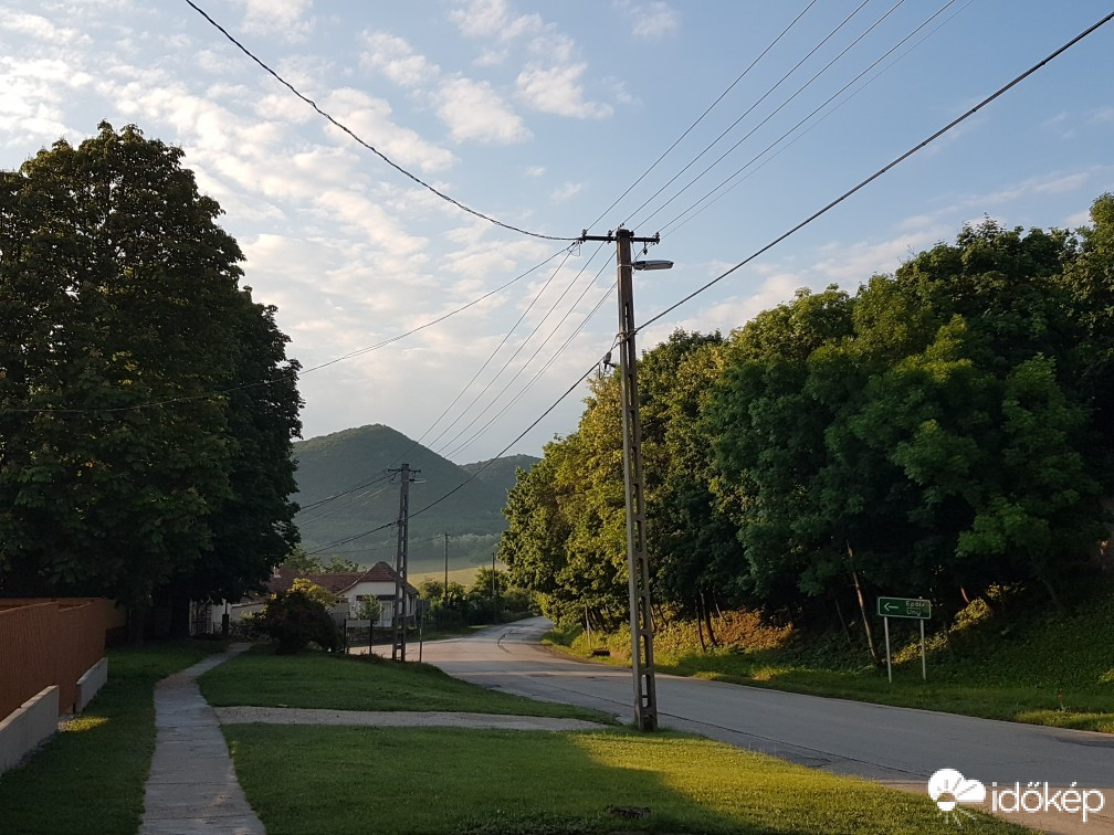 Bajna - Időkép Képtár